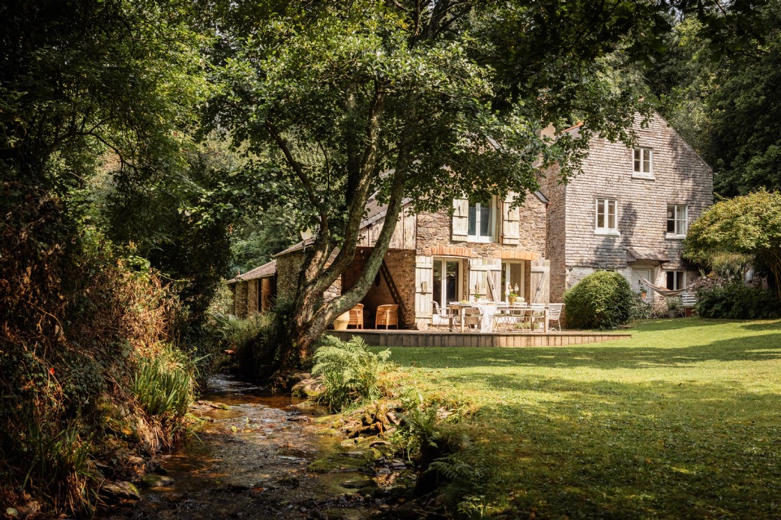 Luxury cottages with private saunas | Unique Homestays - England