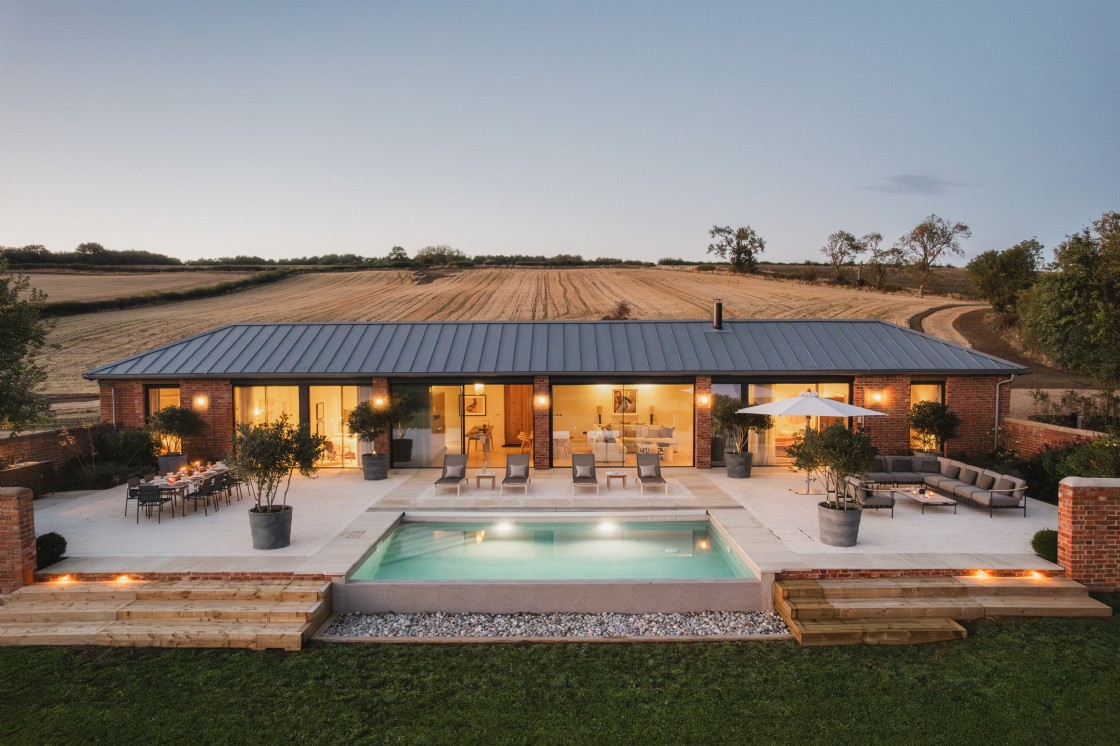 Luxury Cottage Accommodation UK | Unique Homestays