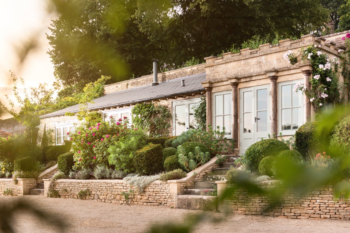 Luxury cottages in the UK | Unique Homestays